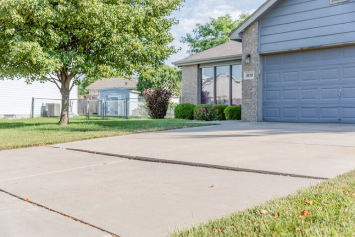 What Causes Voids Under Concrete Slabs | Houston Concrete Leveling